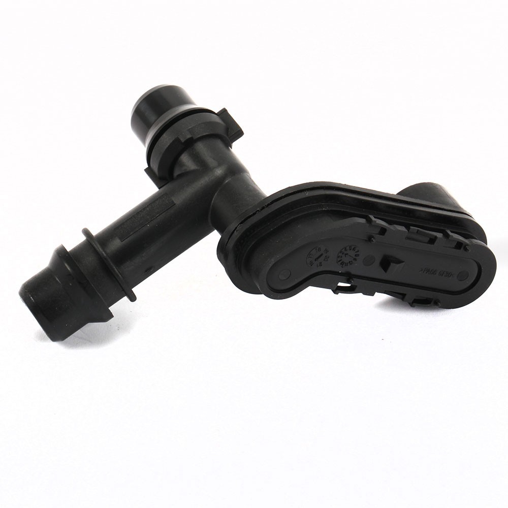 Bride de raccord sur radiateur moteur pour BMW X5 E53 17111438820 ...