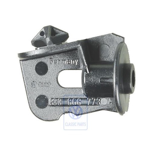 333 868 773 A : - Clip